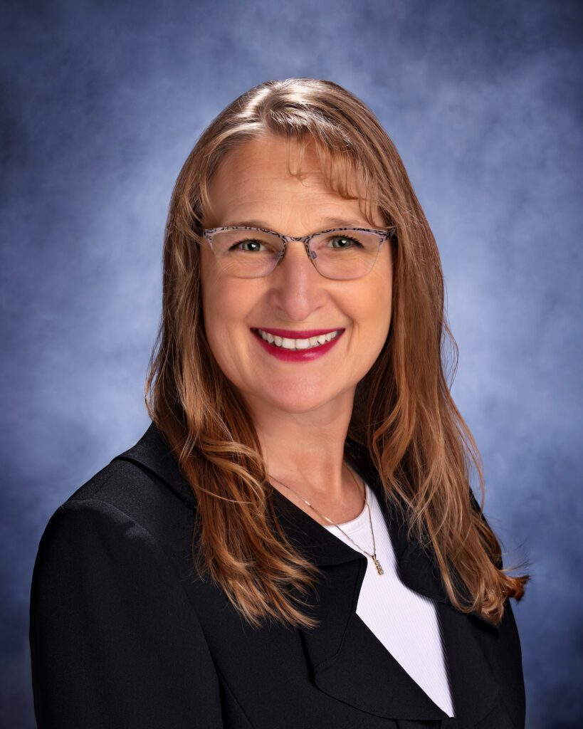 Mindy Teeter | KPM